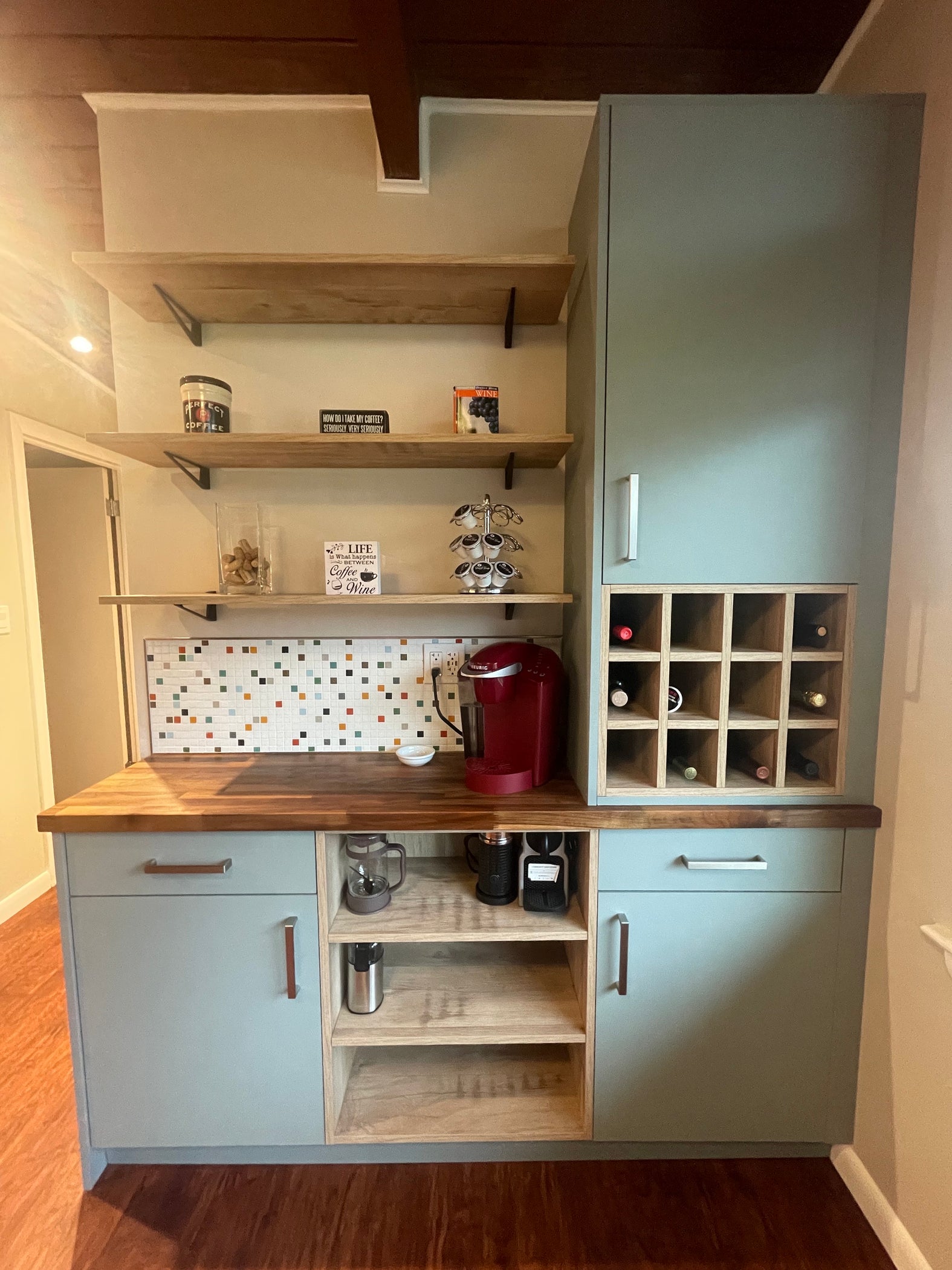 Brio Atomic Blend Glass Mosaic Tile | Modwalls Modern Tile